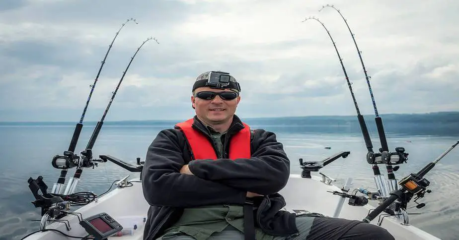 7 Best Trolling Rods for Walleye (Top Picks for 2024) - Fishing Papa